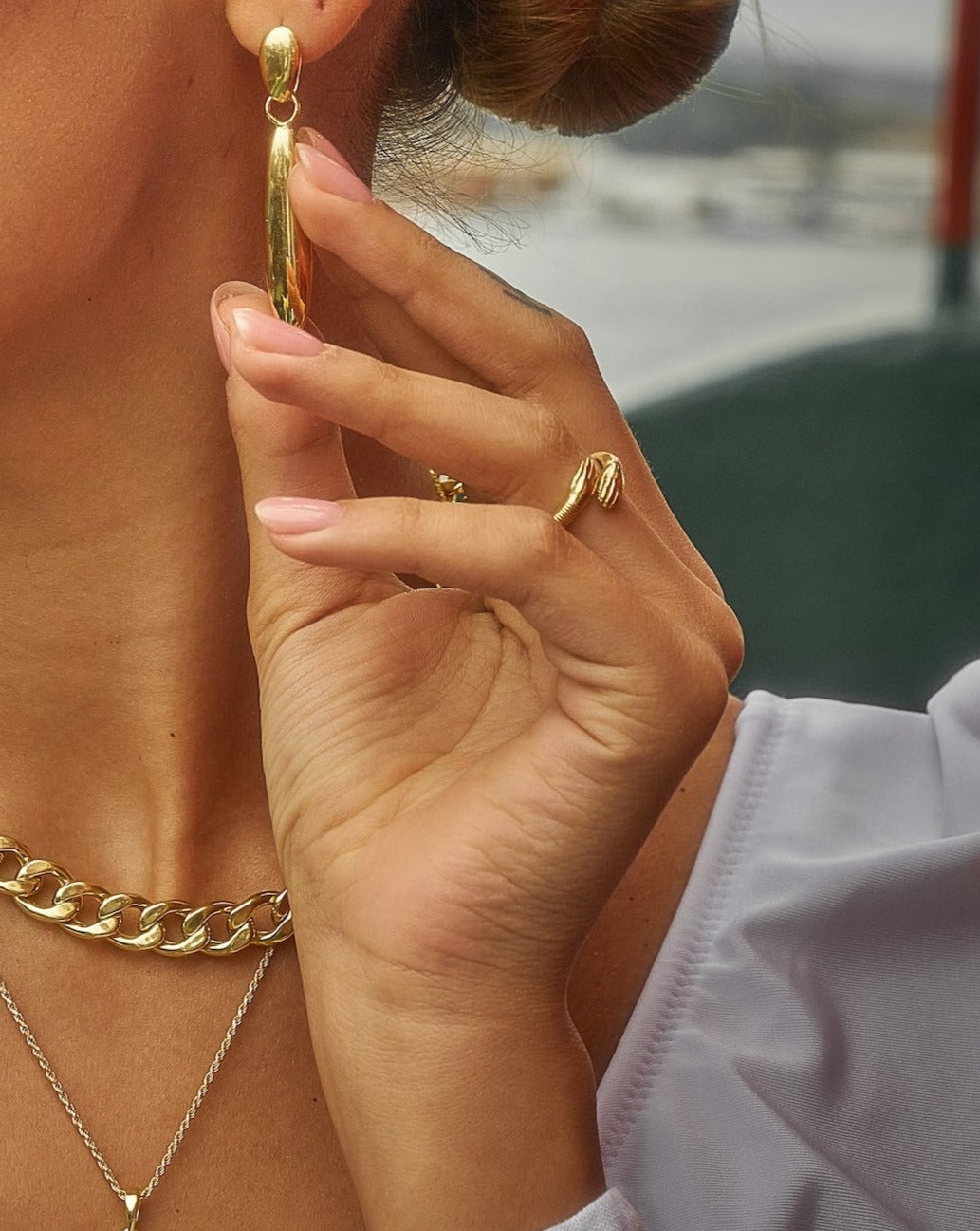 Hand ring jewelry store