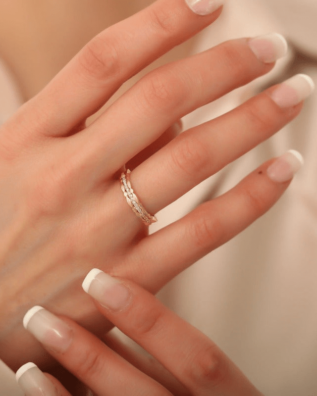 Glowing Gossamer Ring - Elegant 925 Silver Jewelry – Magie Schmuck
